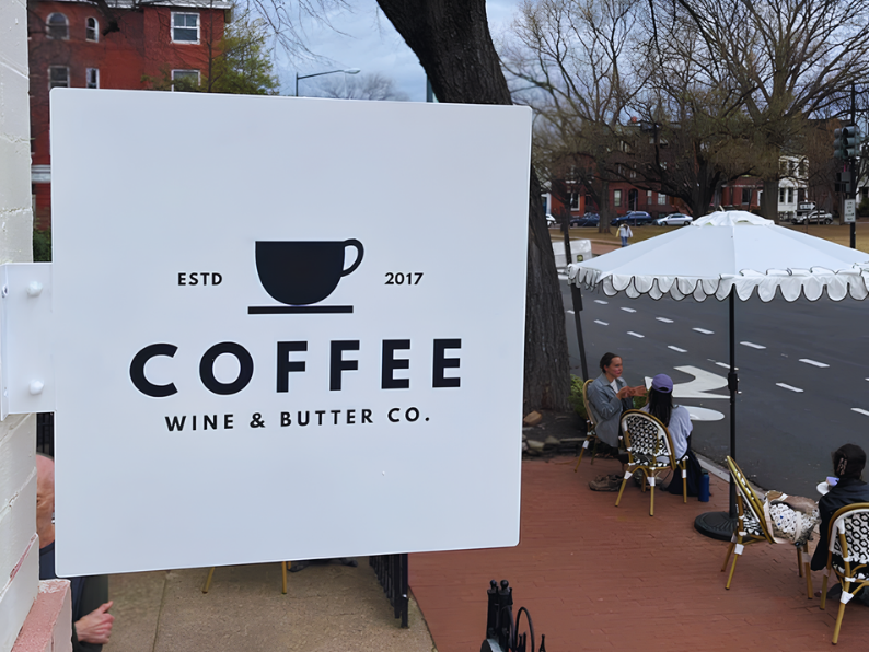 Square Blade Wall Sign - Adroniki